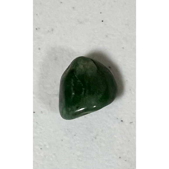 Accents | Green Nephrite Jade Crystal Gem Stone Rock Boho Bohemian Home ...